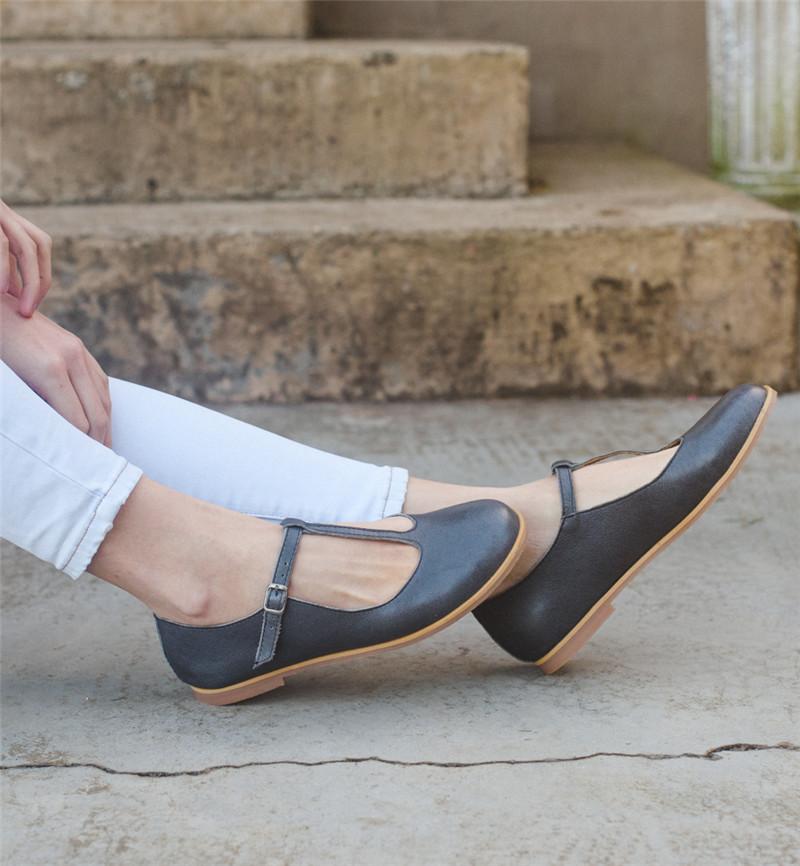 Women's round closed toe buckle strap sandals | T strap closed toe ...