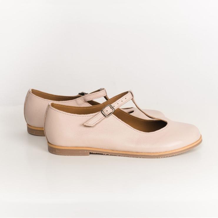 Women's round closed toe buckle strap sandals | T strap closed toe ...